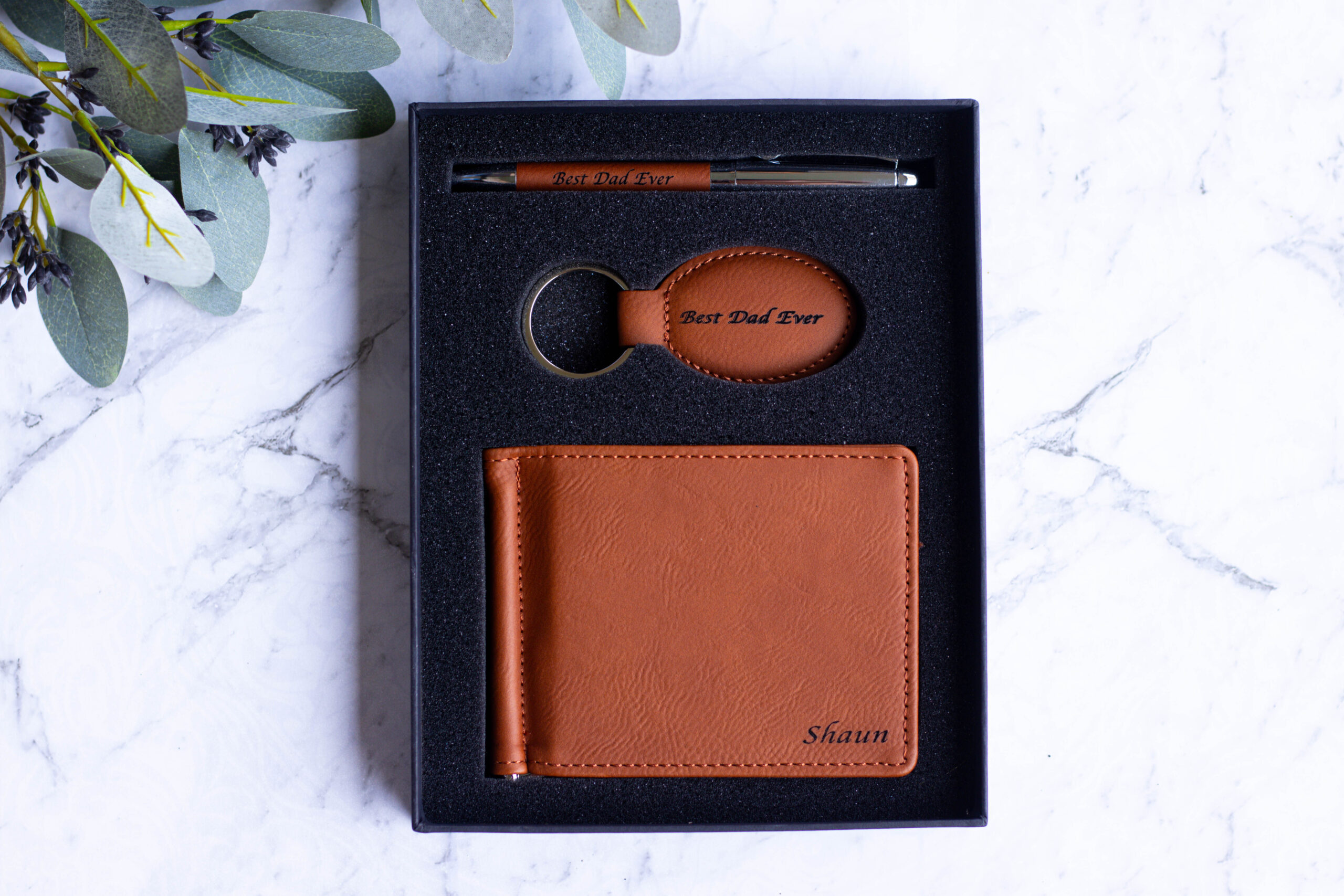 Personalised Leatherette Gift Set | Engraved - The Place